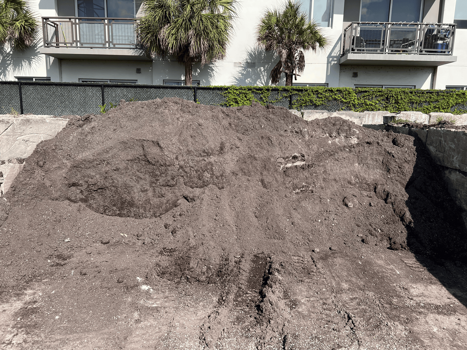 Premium Soil Collection for Healthy and Vibrant Gardens – A1A Sod Sand Soil